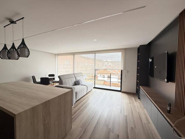 Lujo Y Estilo En Suite Doble Por Estrenar - Cuenca - Cuenca