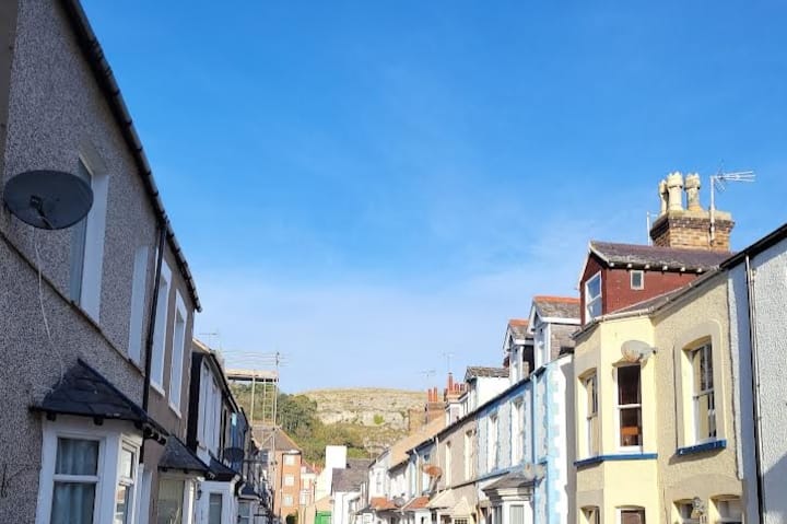 Quirky And Spacious  Home In Central Llandudno - Llandudno