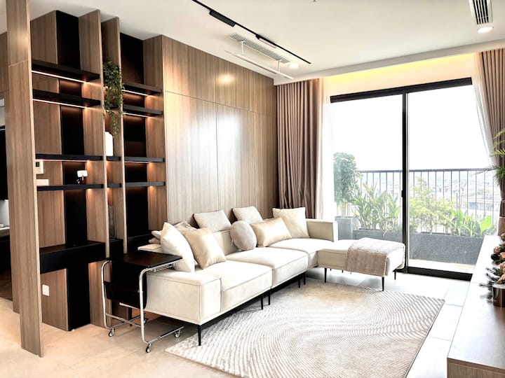 Spacious 2 Bedroom Apt (110m2) - Vietnam