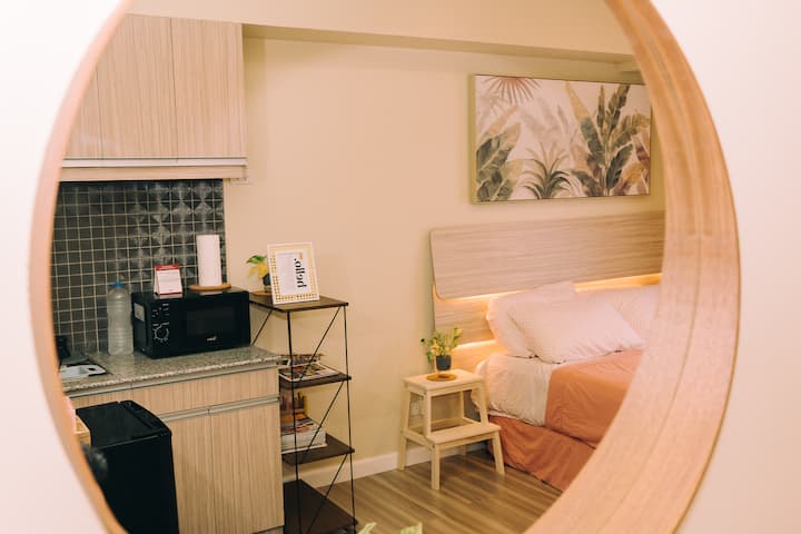"Designer Inspired Cozy Abode In The City" - Cebu City