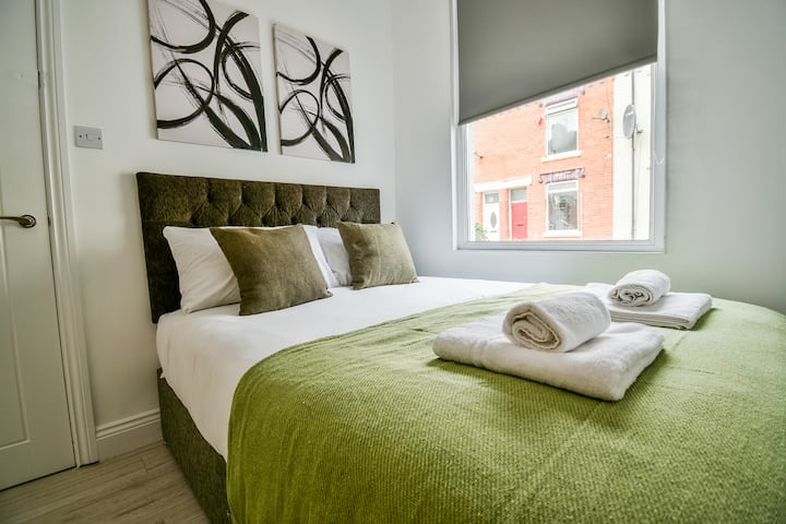 Falmouth House - Central Room 1 - Workstays Uk - Stockton-on-Tees