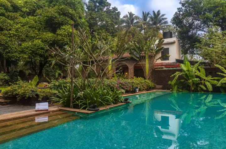 2 Br Luxury Veg Villa In Near Nd Studio, Karjat - Karjat