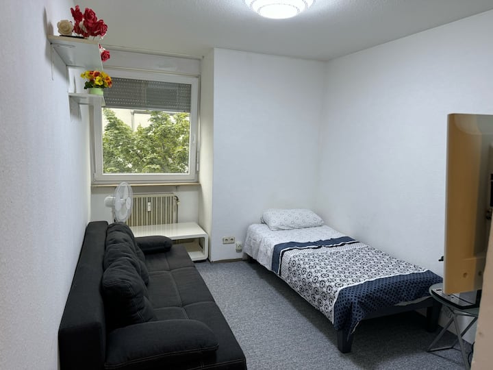Möblierte 1-zi.-wohnung - Darmstadt