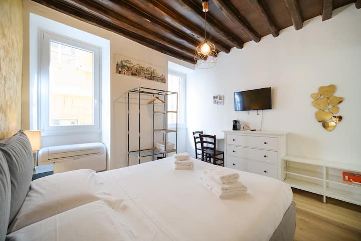 Trident Suite By Buddyrent - Rome