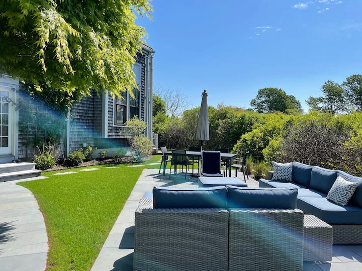Charming Home W/ Beautiful Details On Edge Of Town - Nantucket, MA