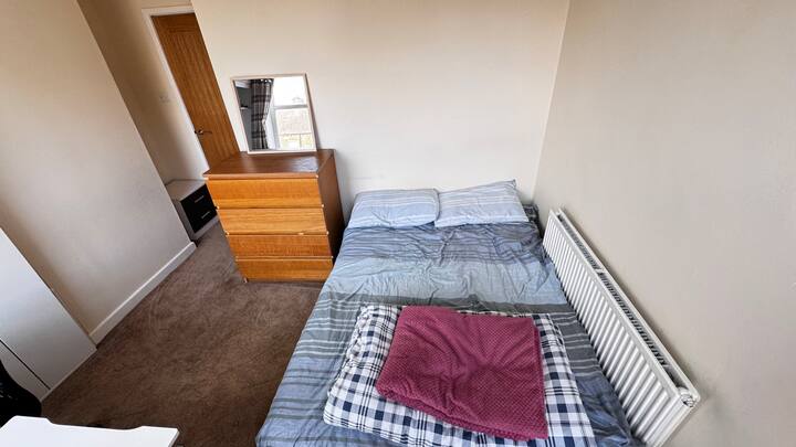 Your Home Away Your Home! - Huddersfield