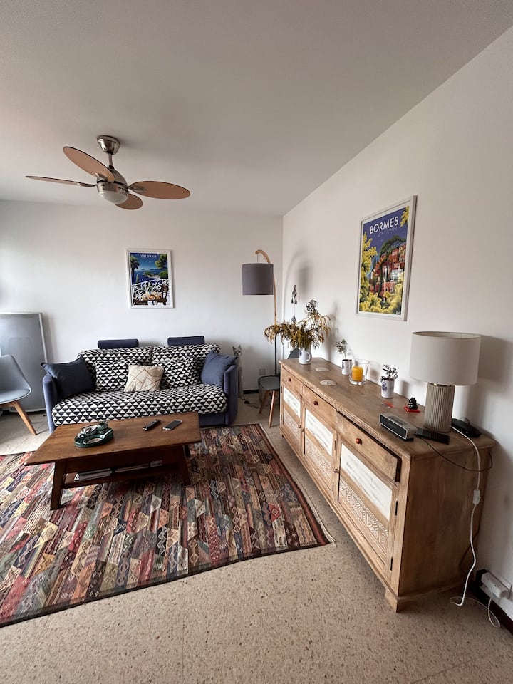 Appartement Proche Commerces - Le Lavandou