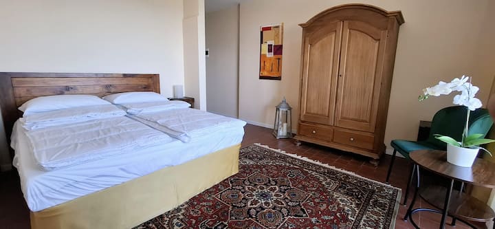 La Kascina Suite & Rooms
Camera Matrimoniale N.2 - Sirmione