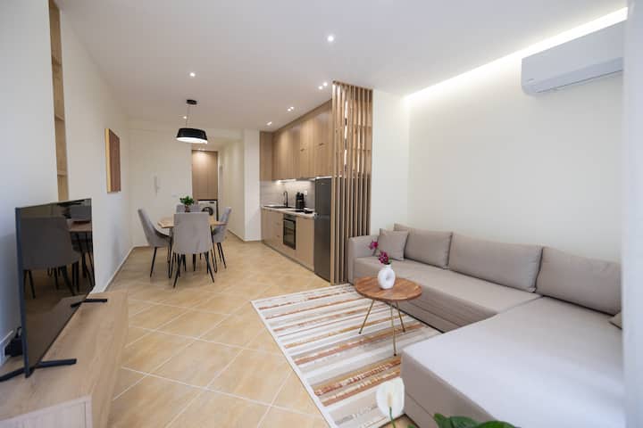 Zorah Ionian Sea Luxury Apartment •Free Parking• - Vlorë