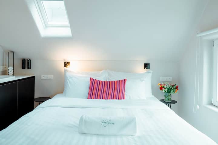 Cosy Apartment (Up To 4 Guests) | City Center - Ghent