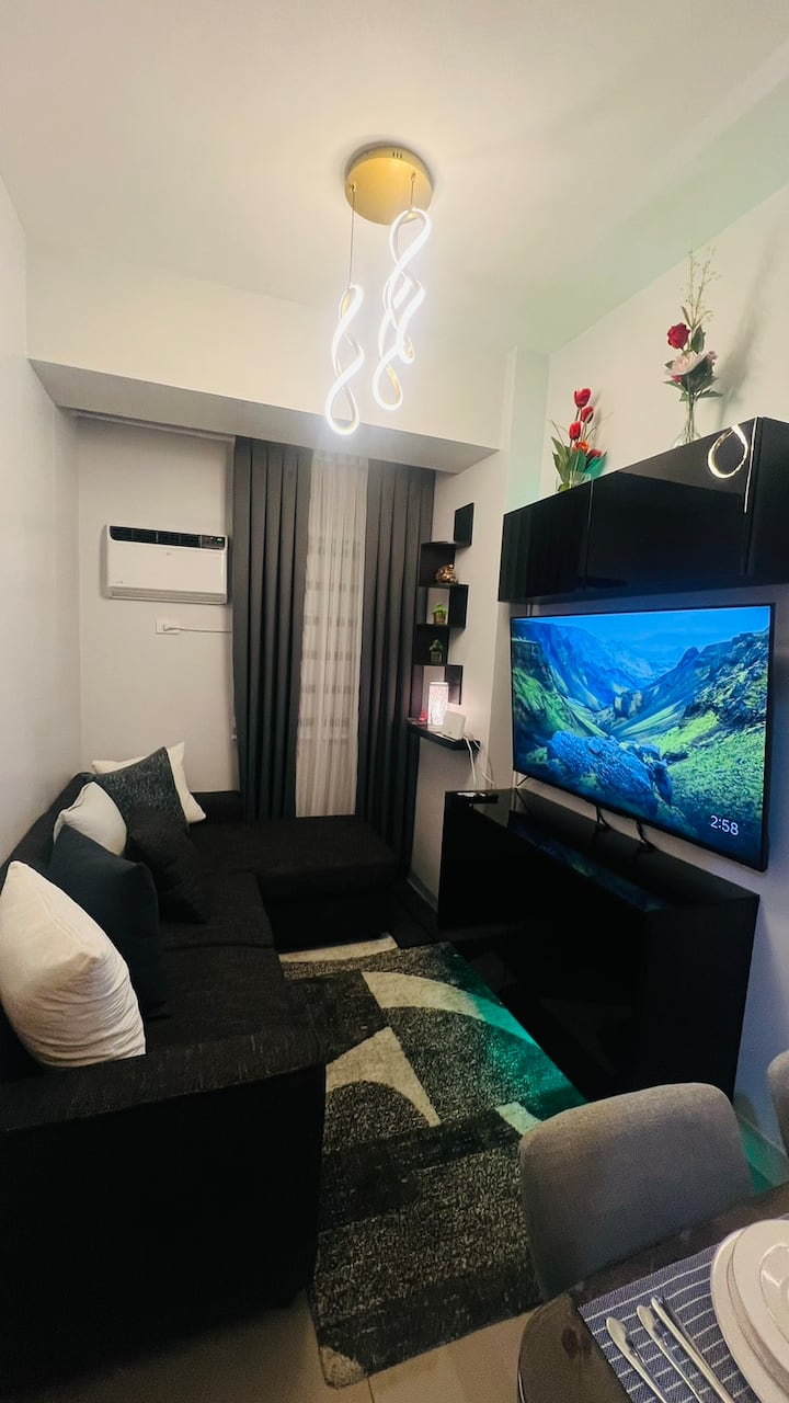 Vine Residences Condo
Behind Sm Nova
Edronjays - Quezon City
