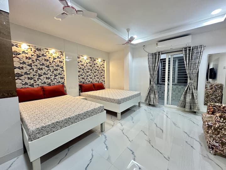 Care Suites - Greams Road - Chennai
