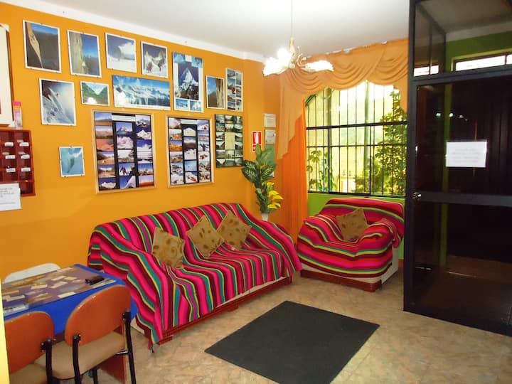 Casa Del Turista Waullac Inn - Huaraz