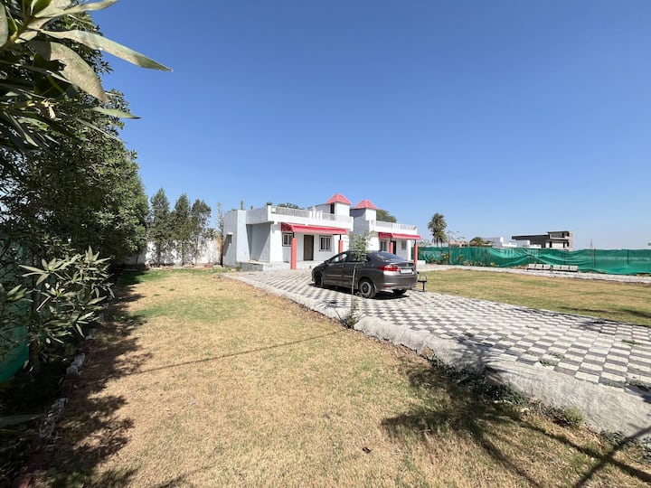 The Trillions Resorts - Pithampur