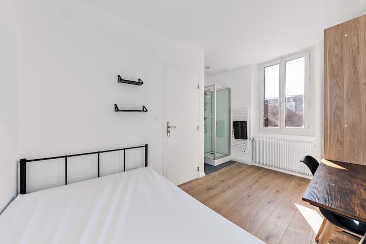 Chambre Avec Douche Privée - Rouen