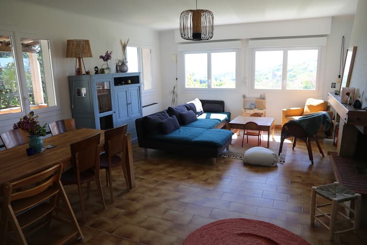 Maison Ensoleillée Avec Jardin - Forcalquier