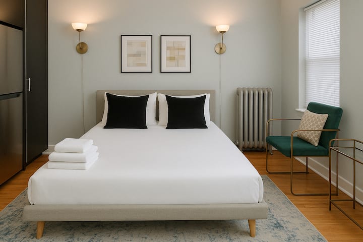 Cozy Studio In Jefferson Park - Loyola University Chicago, Chicago