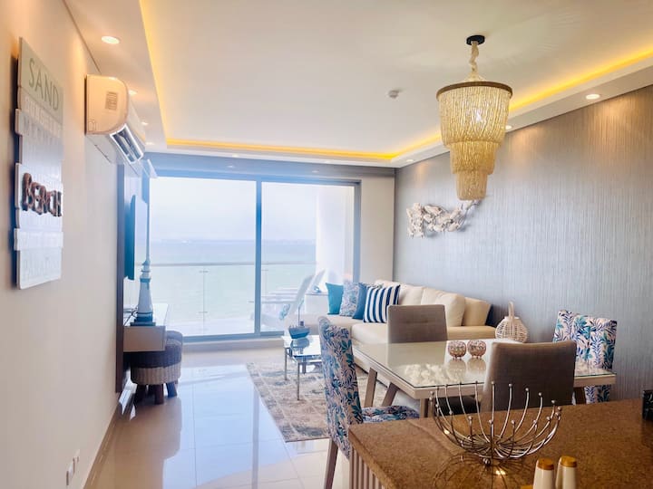 Cartagena Está De Fiesta, Ven Y Celebremos Juntos. - Carthagène