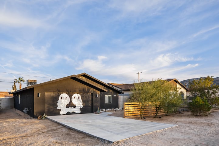 Modern Jt Stay | Hot Tub, Hammocks, Mins To Jtnp! - Twentynine Palms