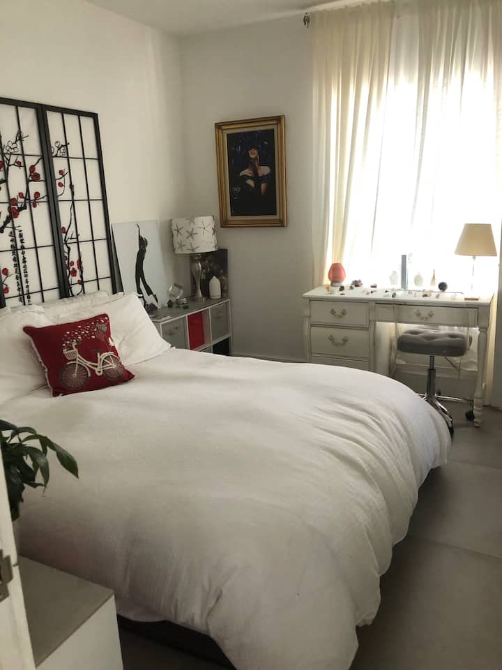 Near Beach Condo - Ponte Vedra Beach, FL