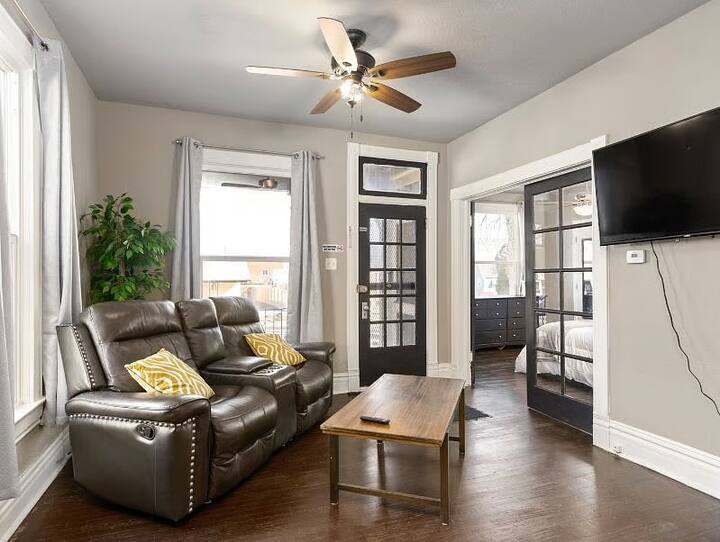 2br Furnished Gem Near Hospital - Pueblo, CO