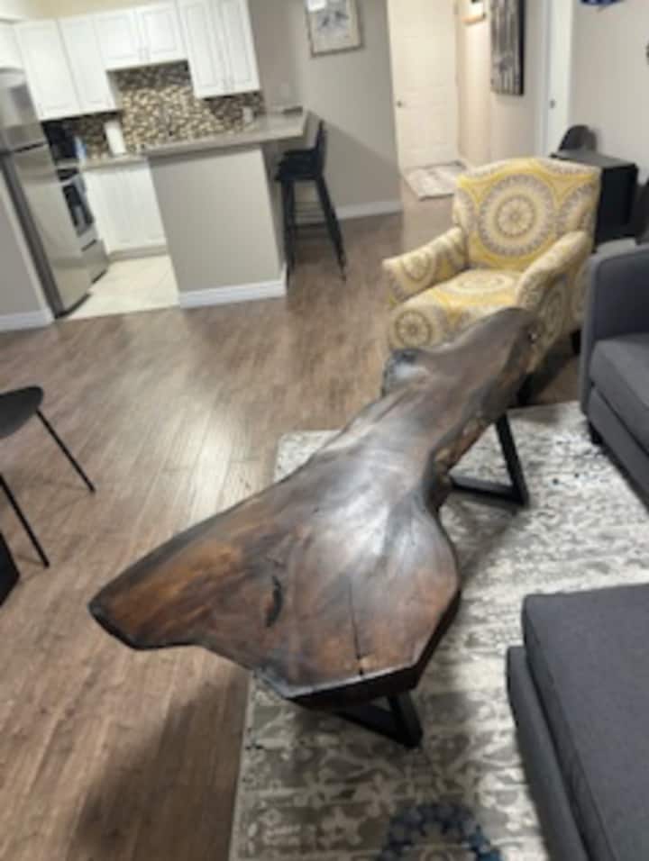 Peaceful Oro Medonte Unit W/ Hottub - Horseshoe Valley, ON