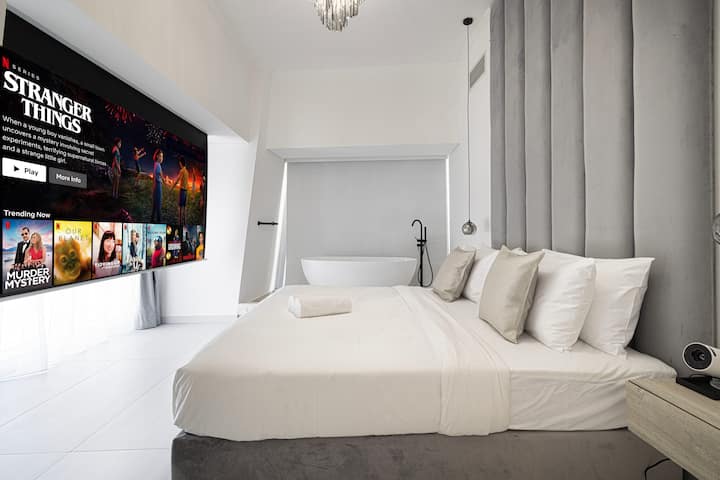 833 Keys | Iconic 2br | Heart Of Marina - Dubai