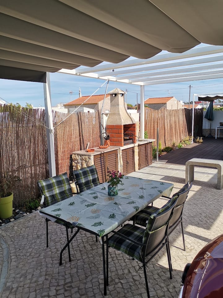 V2 Em Vrsa Com Piscina - Monte Gordo