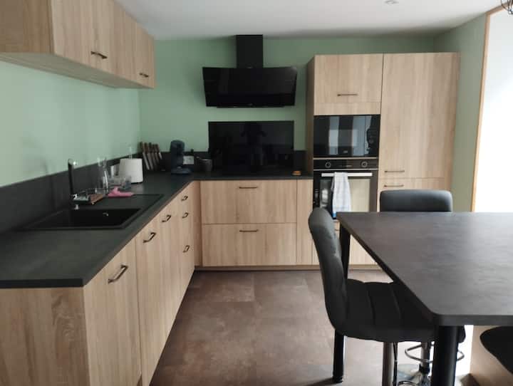 Appartement Refait à Neuf - Vic-sur-Cère