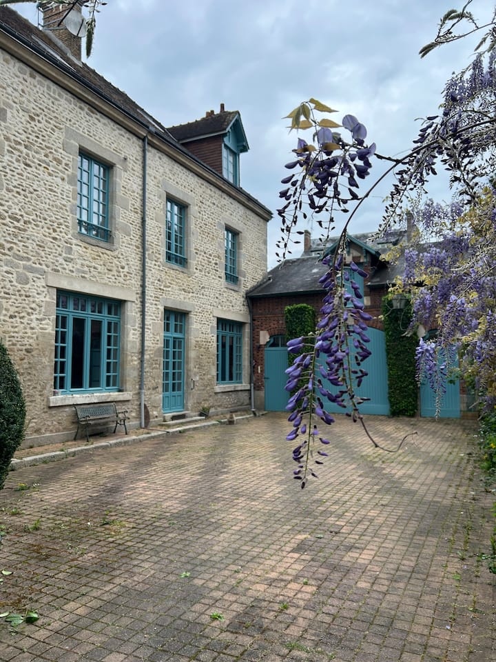Chambre Airbnb - Cœur De Ville - Alençon