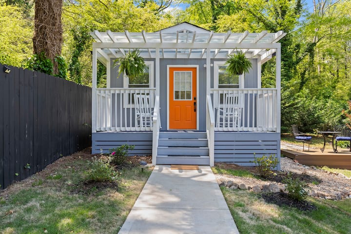Mama's Little Cottage - Atlanta, GA