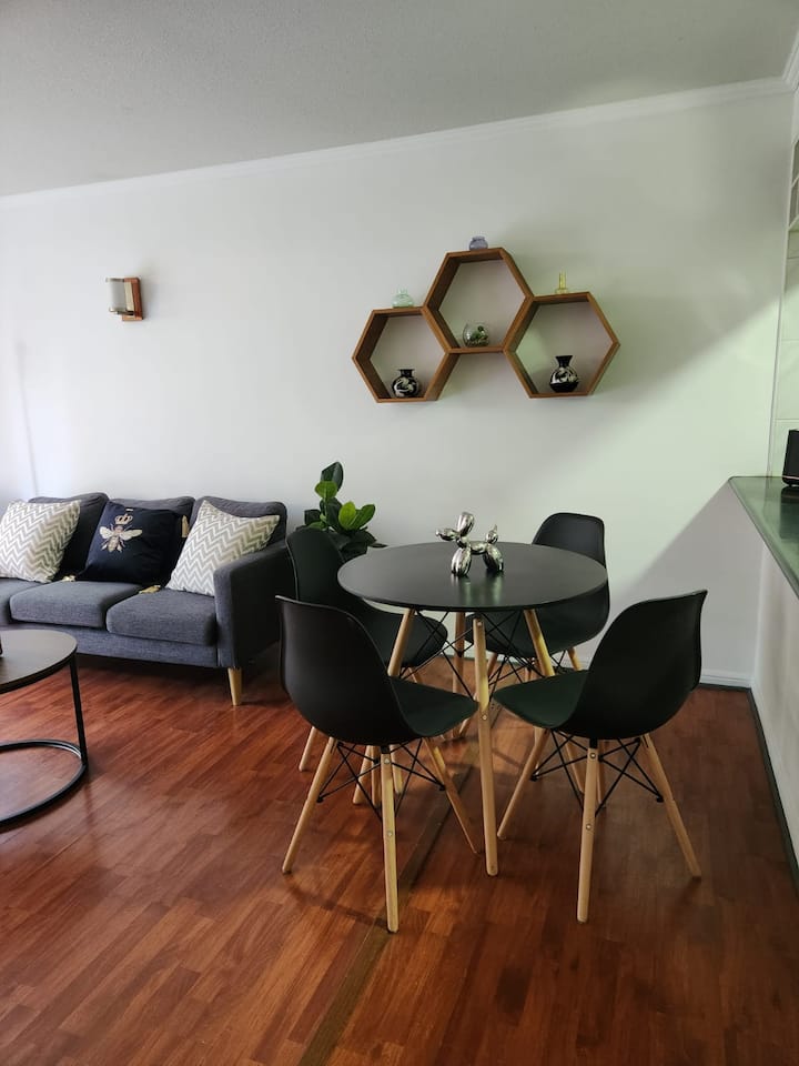 Depto Tranquilo En Las Condes 206 - Las Condes