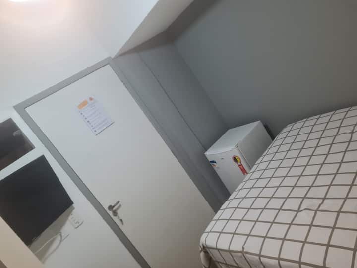 Hostel 150 Metros Da Estação Eldorado. Q 15 - Contagem