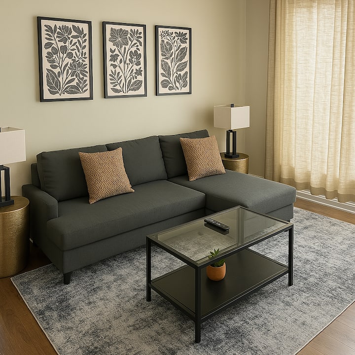 Homey 2br Apt W/ Parking - Melrose Park, IL