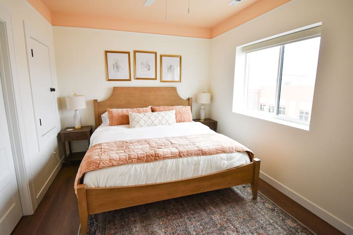 Downtown Cedar City Apartment - Cedar City, UT