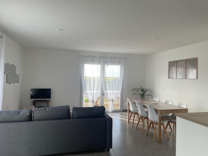 Villa 83m² Neuve, Au Calme - Ain