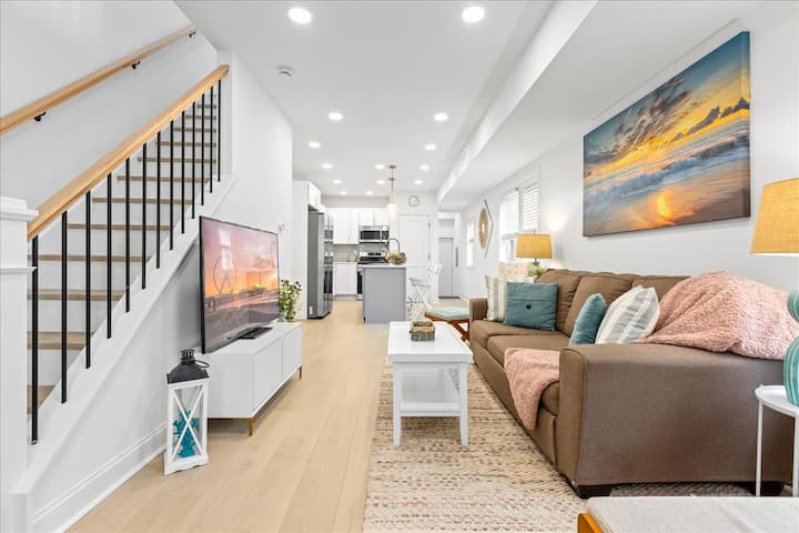 Modern 3br W/ Backyard, Grill & Outdoor Shower - Ventnor City, NJ