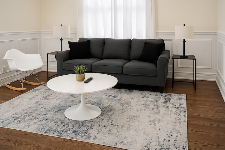 Roomy & Ready - 3br W/ Parking - 에번스턴