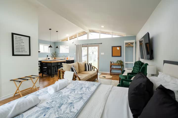 Peace And Sun At Paloma Casita - Corpus Christi, TX