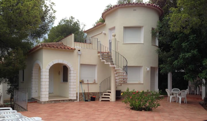 Cozy House In A Quiet Area In Denia - Denia