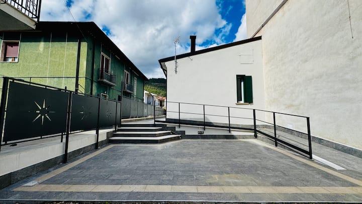 Trilocale Con Cucina E Due Bagni - Corvara