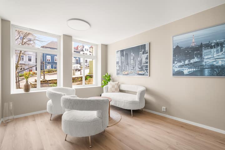 Bergen Beds Apartments | City Hideaway - Bergen