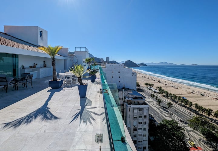 Luxurious Sea-front Penthouse - Copacabana