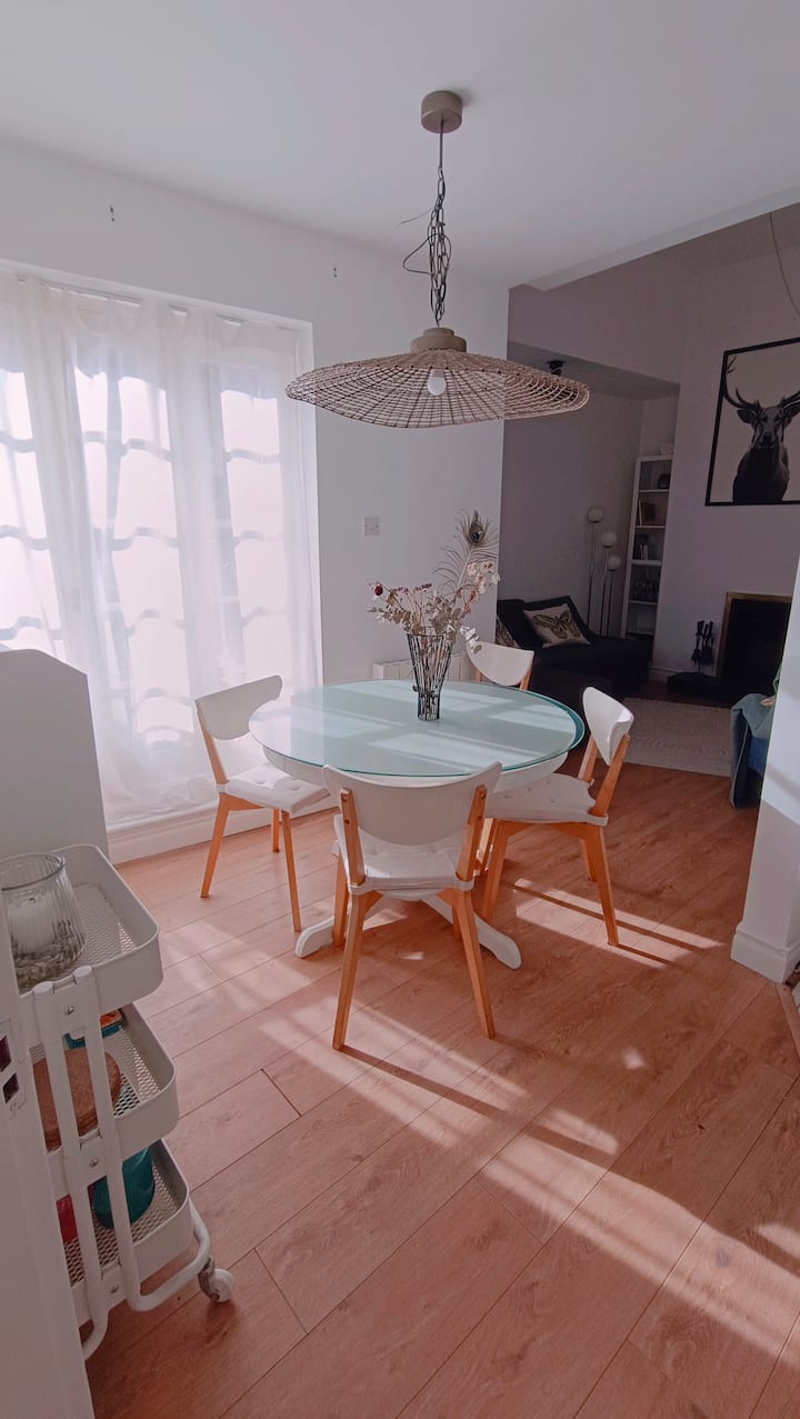 Malahide Village Apartment - Malahide