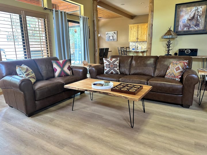 Timberline Retreat Luxe Retreat W/ Pool Table Wifi - Prescott, AZ