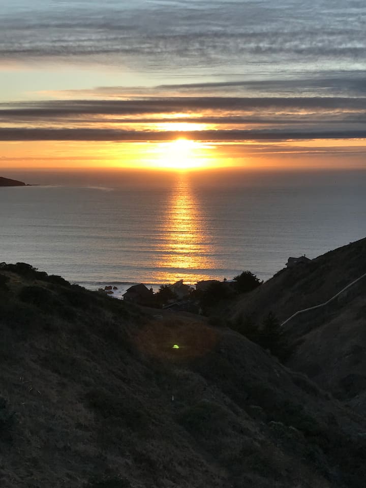 Heavenly Hexagon Haven - Dillon Beach, CA
