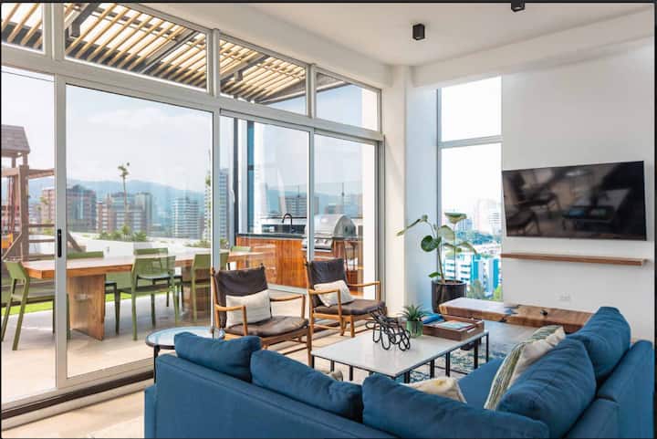 Vista Aeropuerto Hermoso Loft En Ciudad Guatemala - Guatemala