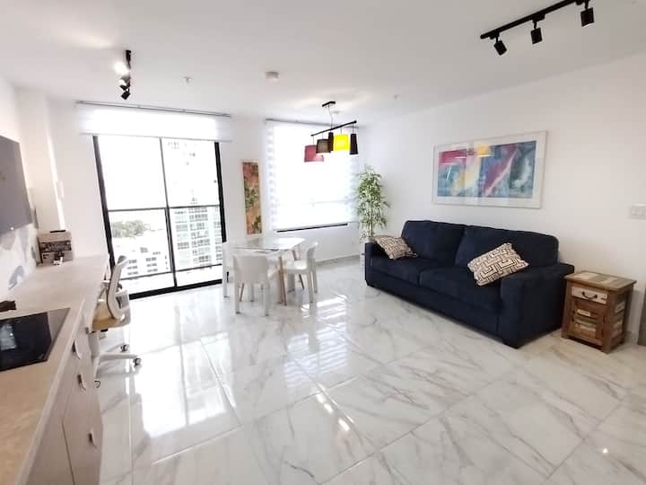 Lujoso Apartamento En El Centro De Panamá - Panama City