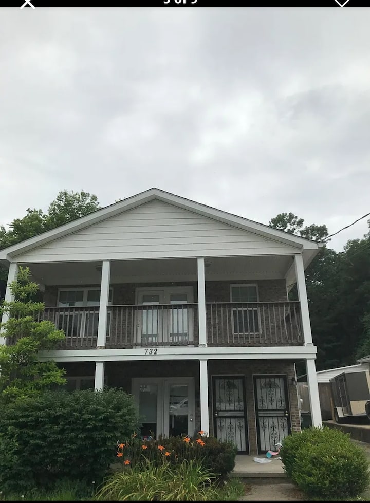 Top-floor Duplex In Lexington - Lexington, KY