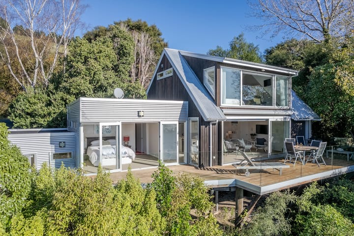 Onuku Peace - Akaroa